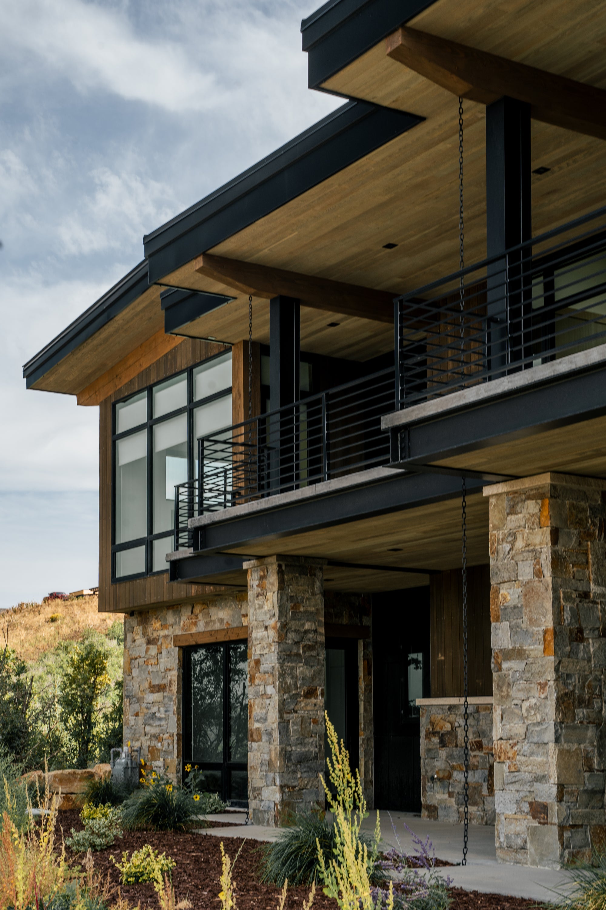 Custom Reclaimed, Weathered Wood | Pre-Finished Siding | Box Beams ...